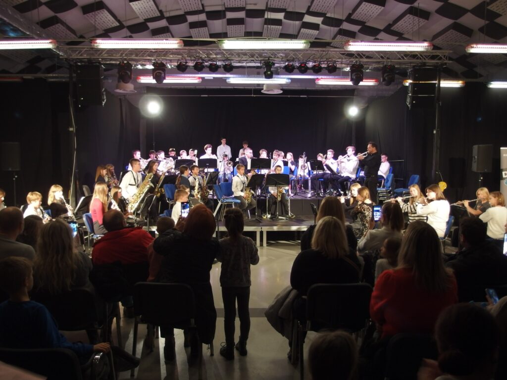 Koncert komornih sastava, dječjeg zbora te gudačkog i puhačkog orkestra ...